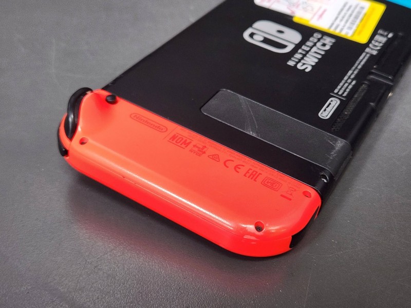 Nintendo Switch Black | 049500132501 | Cash Converters