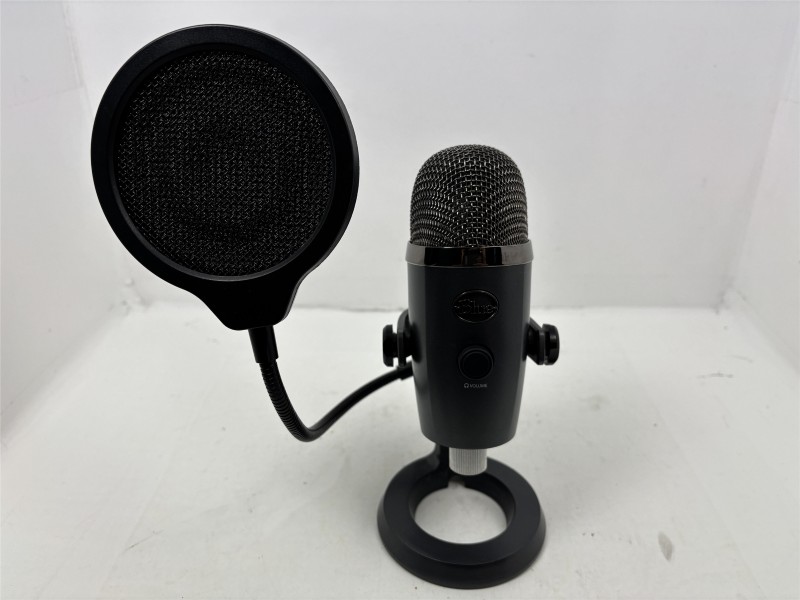 Microphone - Cordless Blue Yeti | 015700296761 | Cash Converters