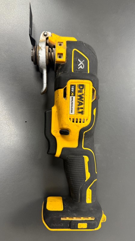 Dewalt Dewalt Dcs355 18V Xr Brushless Multi Cutter (Body Only) White ...