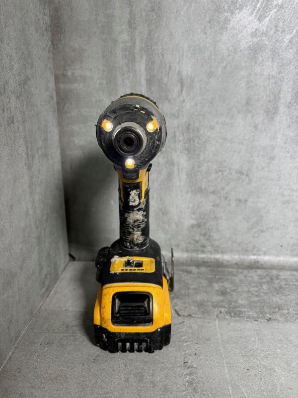 Dewalt Dcf887 Cordless Impact Driver | 031400136760 | Cash Converters
