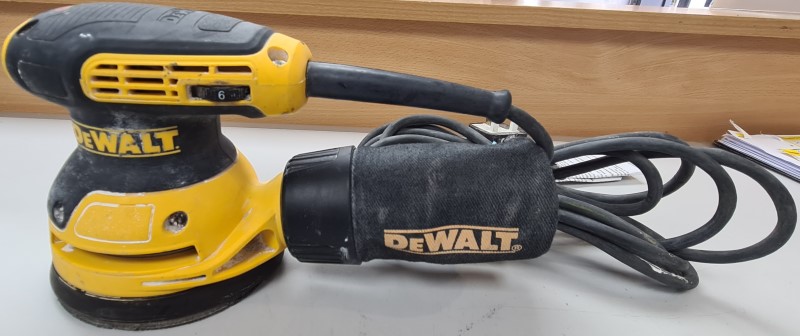 Orbital Sander Dewalt Dwe6423 Random Orbital Sander 125mm 280W 240V ...