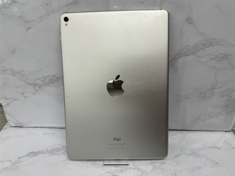 Apple iPad Pro 9.7 Inch 32GB Silver | 049100359758 | Cash Converters