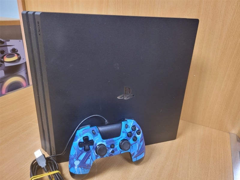 Playstation Ps4 Pro 1TB Playstation 4 Pro 1TB Black | 021600158210 ...