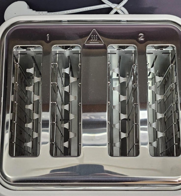 Swan Serenity 4 Slice Toaster White | 030400231424 | Cash Converters