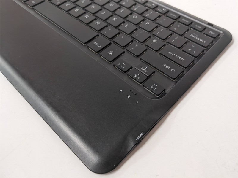 Surface Pro Keyboard Inateck Black | 018100194839 | Cash Converters