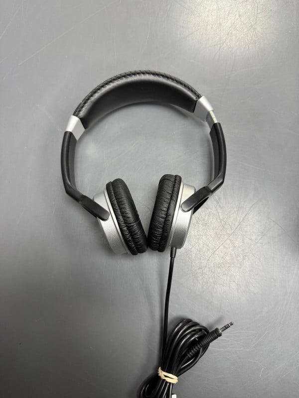 Numark Hf125 Silver | 044500059789 | Cash Converters