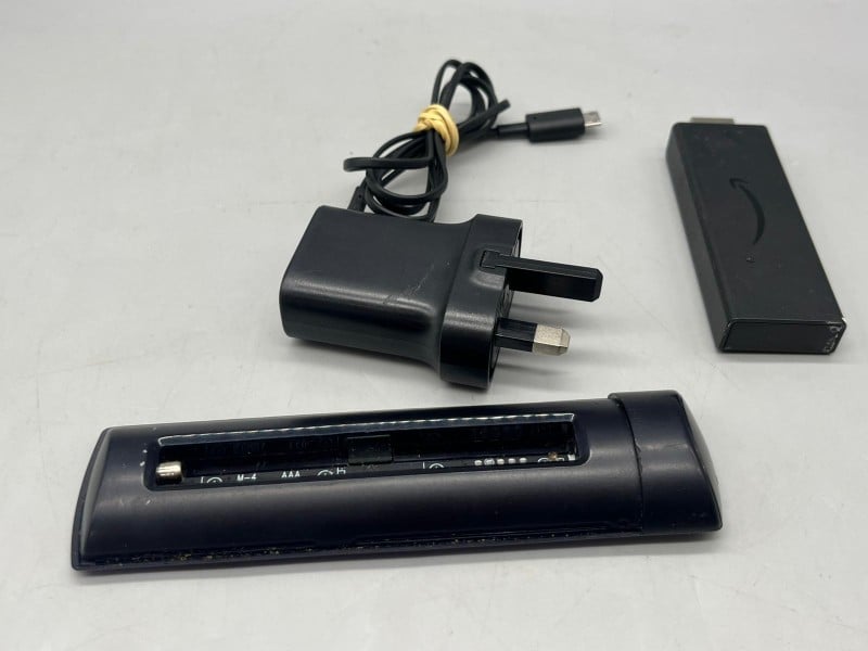 Amazon Fire Stick - With Remote And Power Cable - Remote Missing Back ...