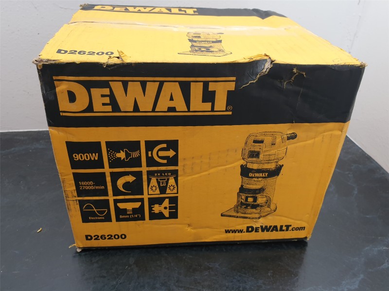 Router Set Dewalt Router Trimmer D26200 240V 1/4 Inch New Unused ...