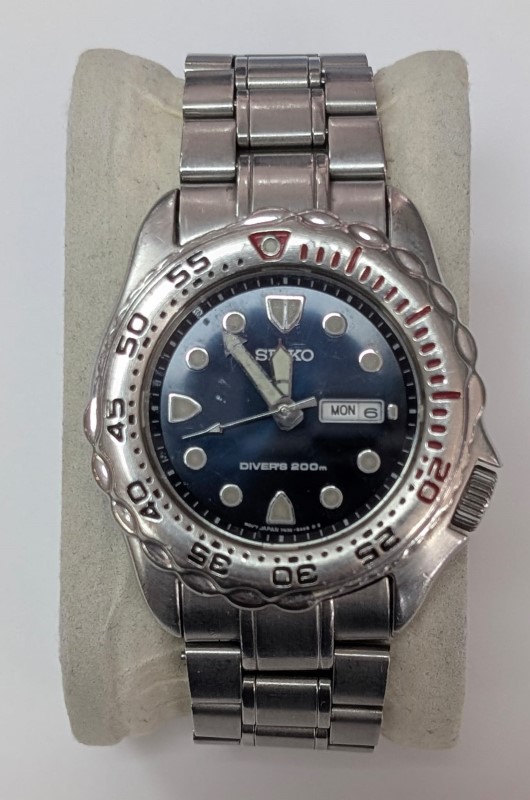 Seiko Watch Mens Sapphlex Scuba Divers Quartz Watch - 200M 7N36-6A40 | 016200259107 | Cash ...