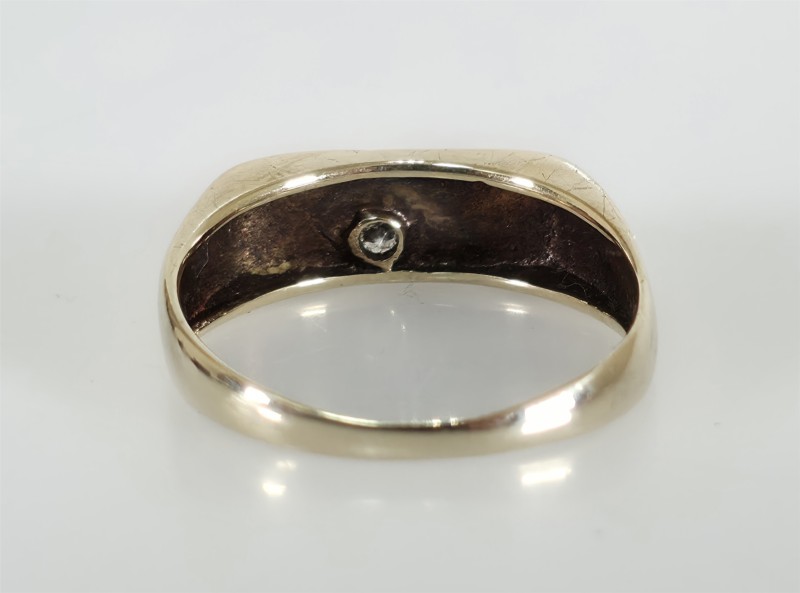 9Ct Yellow Gold Cubic Zirconia Signet Ring Yellow Gold Unisex Ring Size ...