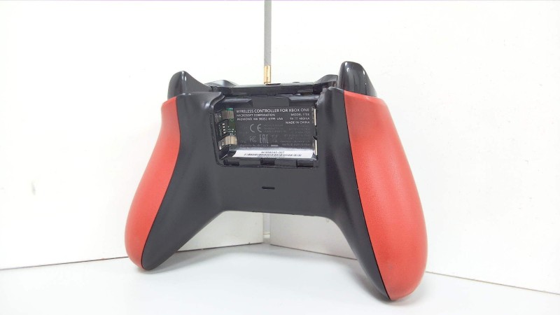 Xbox Controller & Cables Xbox One | 020800220178 | Cash Converters