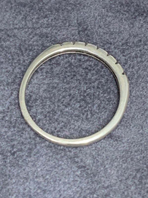 9ct Yellow Gold Unisex Ring Size O½ | 049300167068 | Cash Converters