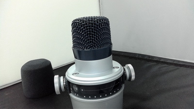 Microphone Shure Mv7 Podcast Microphone, Silver, First Gen ...