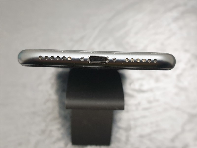 Appleapple iPhone Se (2nd Generation) 64GB Black, Unlocked Black ...