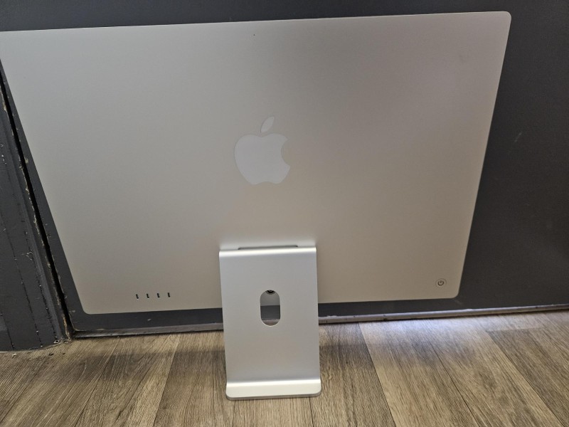 Apple 2024 M4 A3137 16GB 512GB SSD White | 049700115731 | Cash Converters