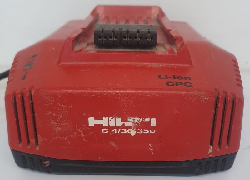 Circular Saw Hilti Scw 22-A With Charger | 016100181874 | Cash Converters