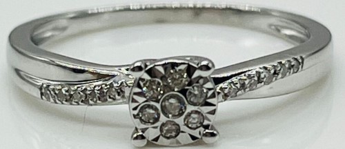 9Ct Full Hallmark Illusion Set Diamond Cluster White Gold Ladies Ring ...