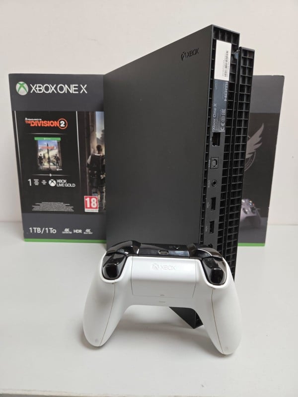 Microsoft Xbox One X 1TB | 041500147785 | Cash Converters