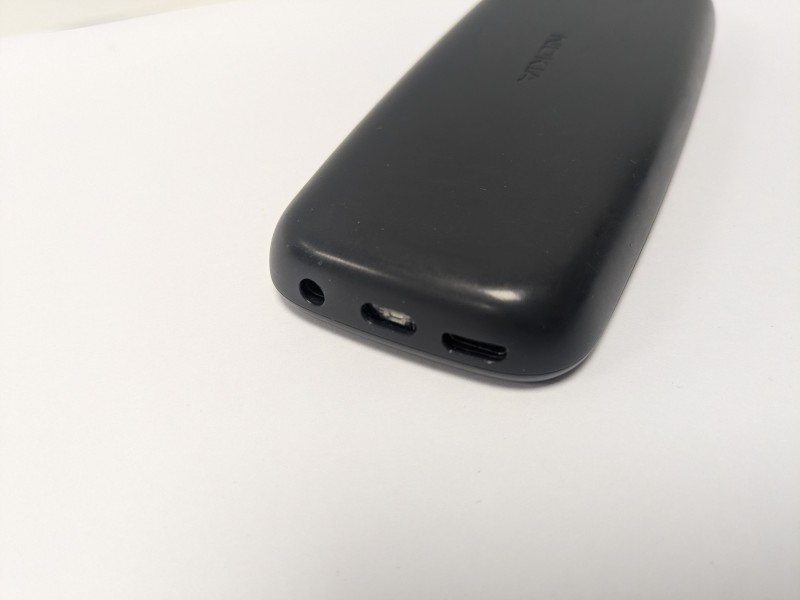 Nokia Basic Non Smart Phone Black | 050000129935 | Cash Converters