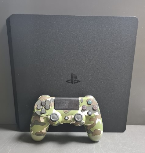 Playstation 4 Slim 500GB Console With Controller And Leads Playstation ...