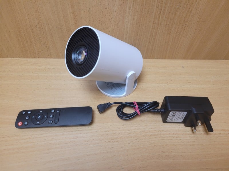 Magic Cube Smart Projector Hy300pro White | 021600157726 | Cash Converters