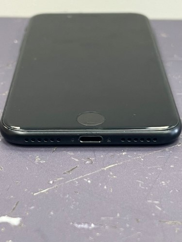 Apple iPhone Se iPhone Se / 64GB / Unlocked 64GB Black | 029300110658 ...