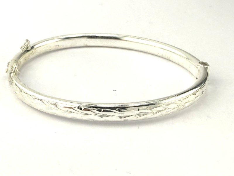 Pattern Silver Bangle 0.01G | 030100264028 | Cash Converters