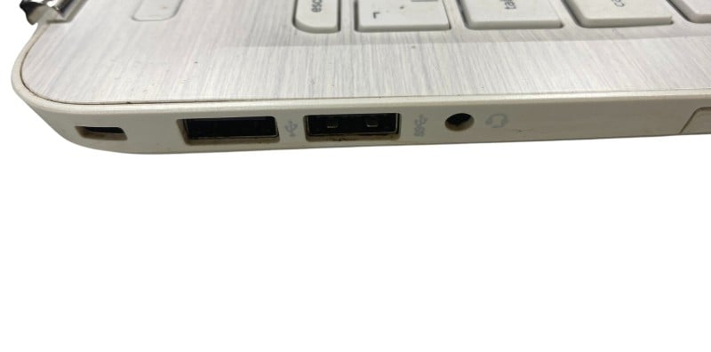 HP B&O i3 - 7th Gen / 8GB Ram / 1TB HDD Intel Core i3 8GB 1TB HDD White ...