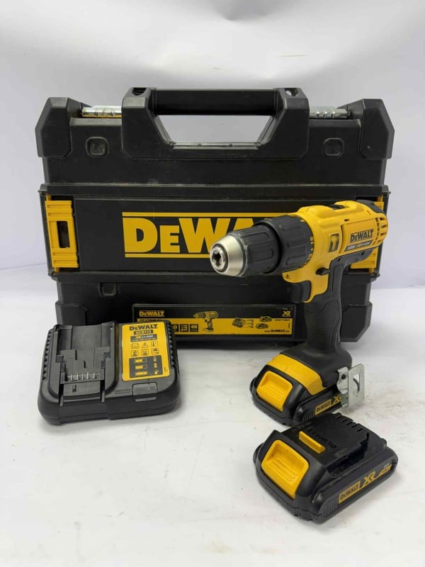Dewalt Dcd776 + 2X 1.5Ah Batteries & Charger | 030200223834 | Cash ...