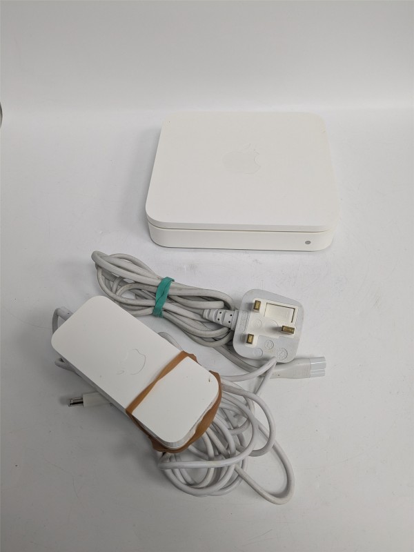 Apple Airport Extreme Airport Extreme A1408 White | 044900064884 | Cash ...