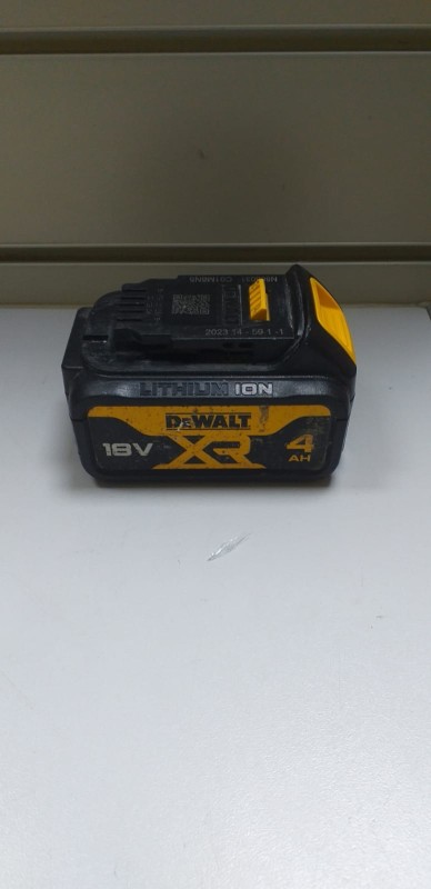 Dewalt Dcb182-Xj 18V 4.0Ah Li-Ion Xr Battery | 045800079255 | Cash ...