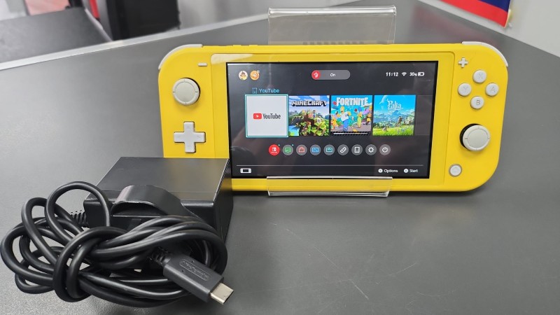 Nintendo Switch Lite Yellow | 059400007766 | Cash Converters
