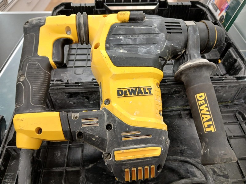 Dewalt D25333k 110V Sds+ Rotary Hammer Drill | 045700042841 | Cash ...