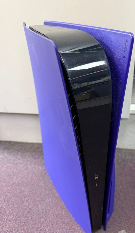 Playstation Playstation 5 Purple | 019600266204 | Cash Converters