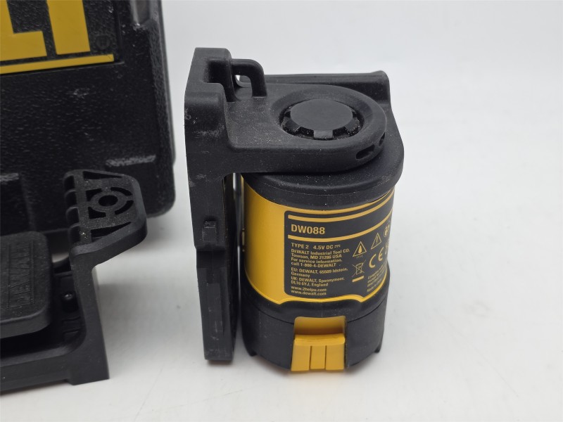 Dewalt Dw088 Red Beam Dw088 | 030300296138 | Cash Converters