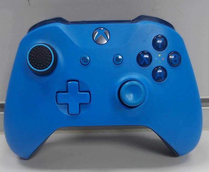 Xbox Xbox One Blue | 045800082372 | Cash Converters