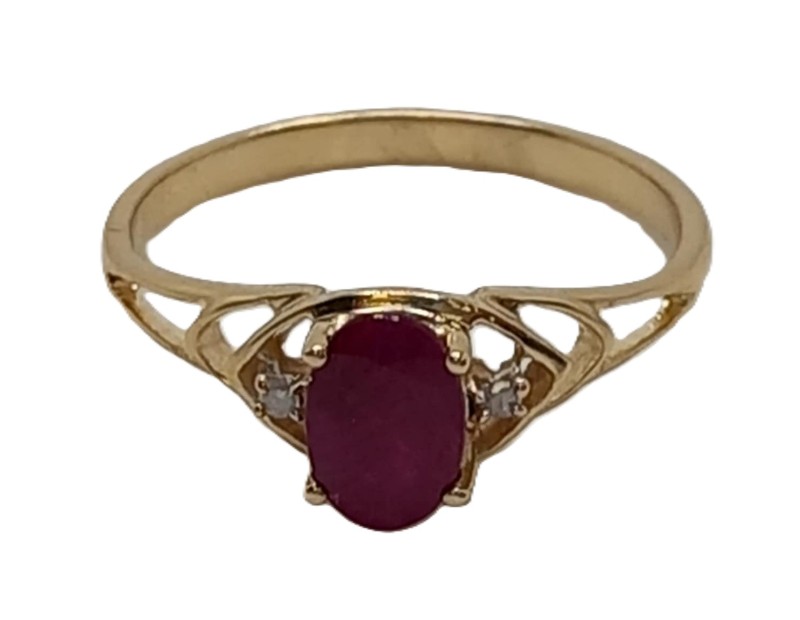 Claret Opal Stone Ring Size N | 030100263670 | Cash Converters