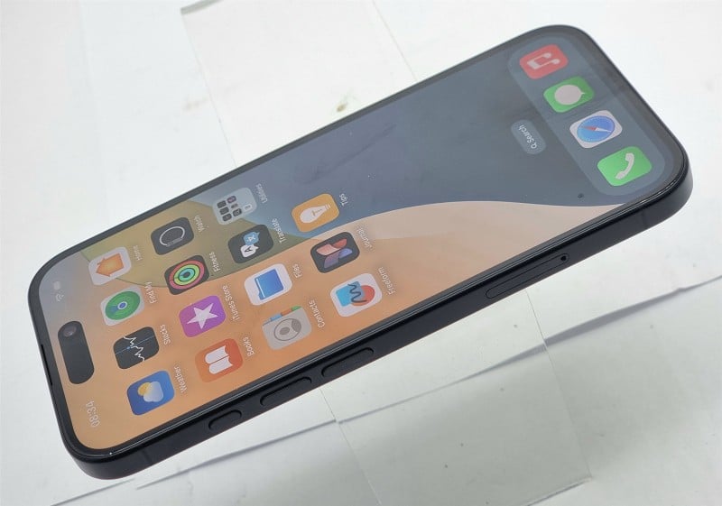 Apple iPhone 16 128GB Black | 021000141799 | Cash Converters