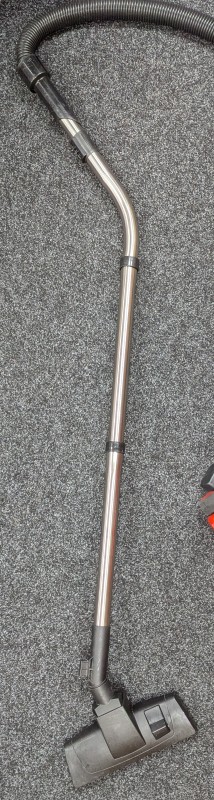 Numatic International Henry Red | 021000140452 | Cash Converters