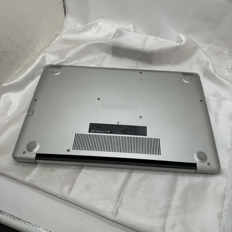 Dell 15 3000 Inspiron AMD Ryzen 5 8GB 256GB Silver | 046000126450 ...