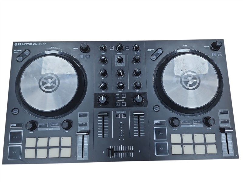Native Instruments Traktor Kontrol S2 Mk3 2-Channel Dj System ...