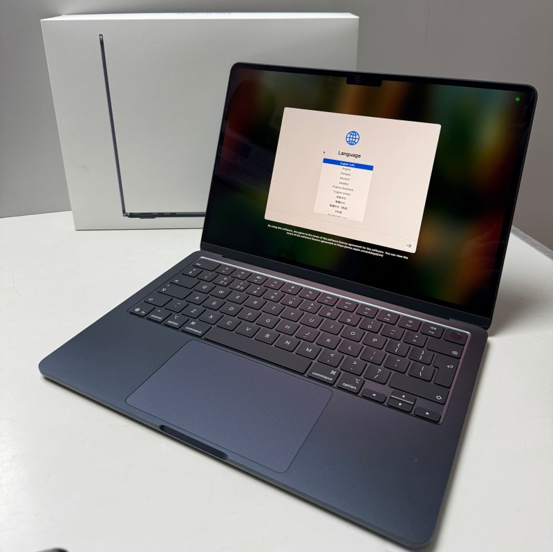 Apple Macbook **Opened In Store** Air A3240 M4 Chip 16GB 256 Blue ...