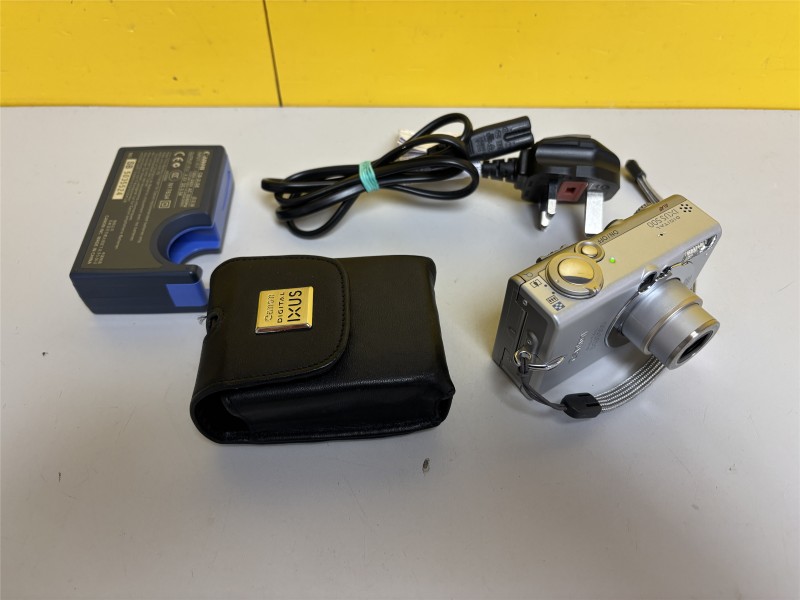 Canon Ixus 500 5Mp Compact Digital Camera Silver | 054900178612 | Cash ...