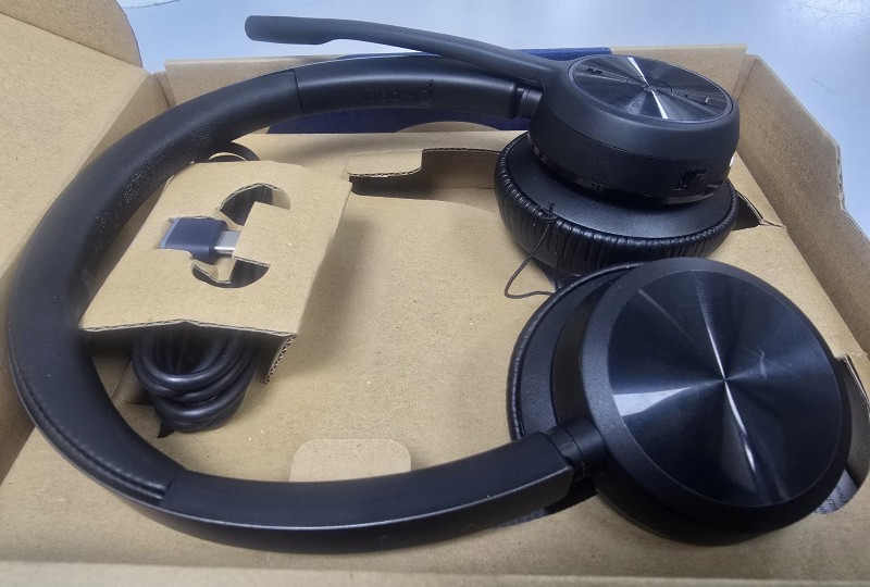 Poly Voyager 4320 Uc Wireless Type A Stereo Headset Black ...