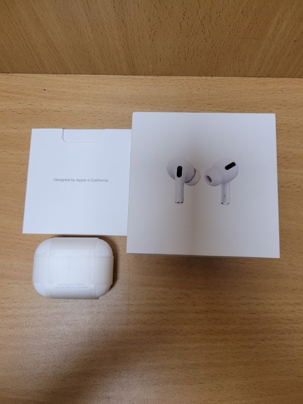Apple Air Pods A2190 White | 021600153196 | Cash Converters