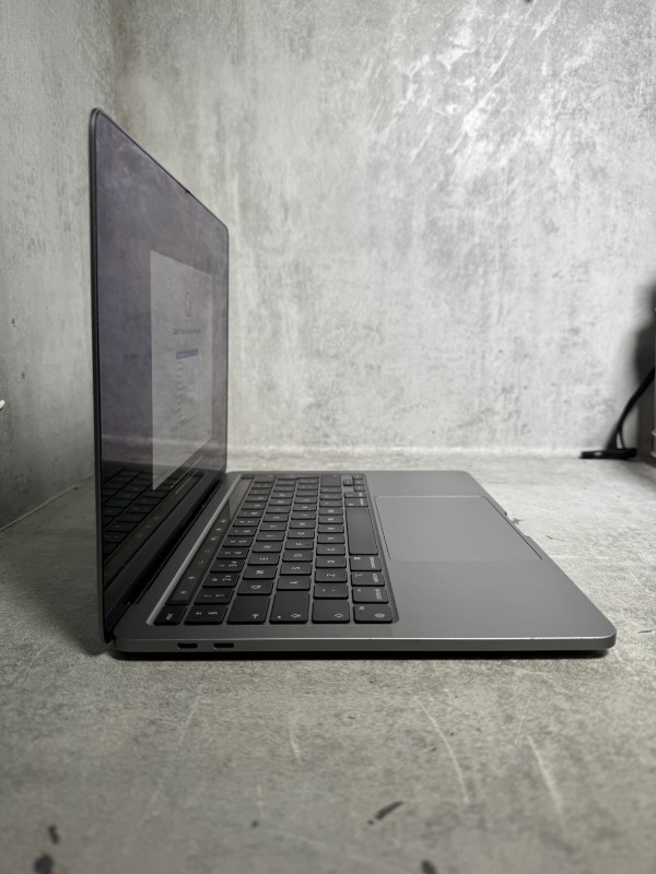 Apple Macbook Pro 17,1 8GB Ram 512GB SSD M1 Chip 8GB Silver ...