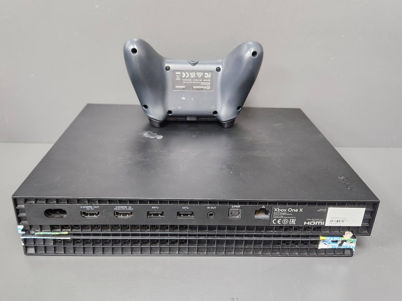 Xbox One X 1TB Home Gaming Console Xbox One X 1TB Black | 049500126149 ...