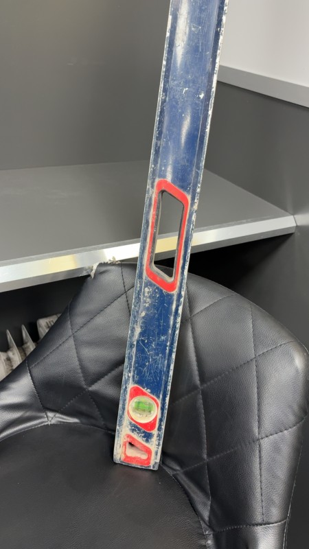 Spear & Jackson 2Meter Spirit Level Blue | 049500124982 | Cash Converters