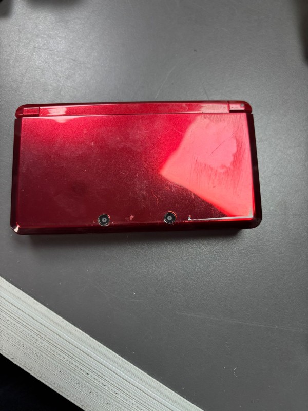 Nintendo 3DS Red | 035400171483 | Cash Converters
