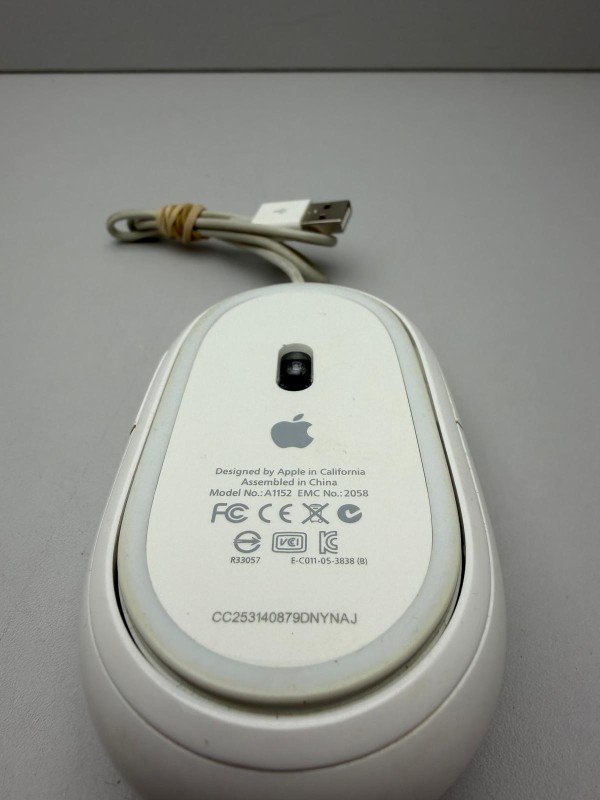 Apple Mighty Mouse (Wired) (A1152) Mighty Mouse (Wired) (A1152) White ...